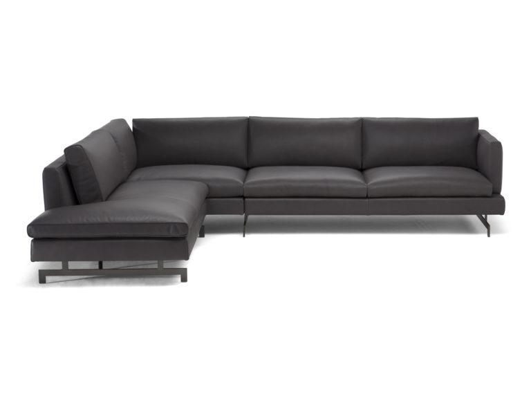 Natuzzi Italia Balance Power Reclining Sectional - Furnitalia ...