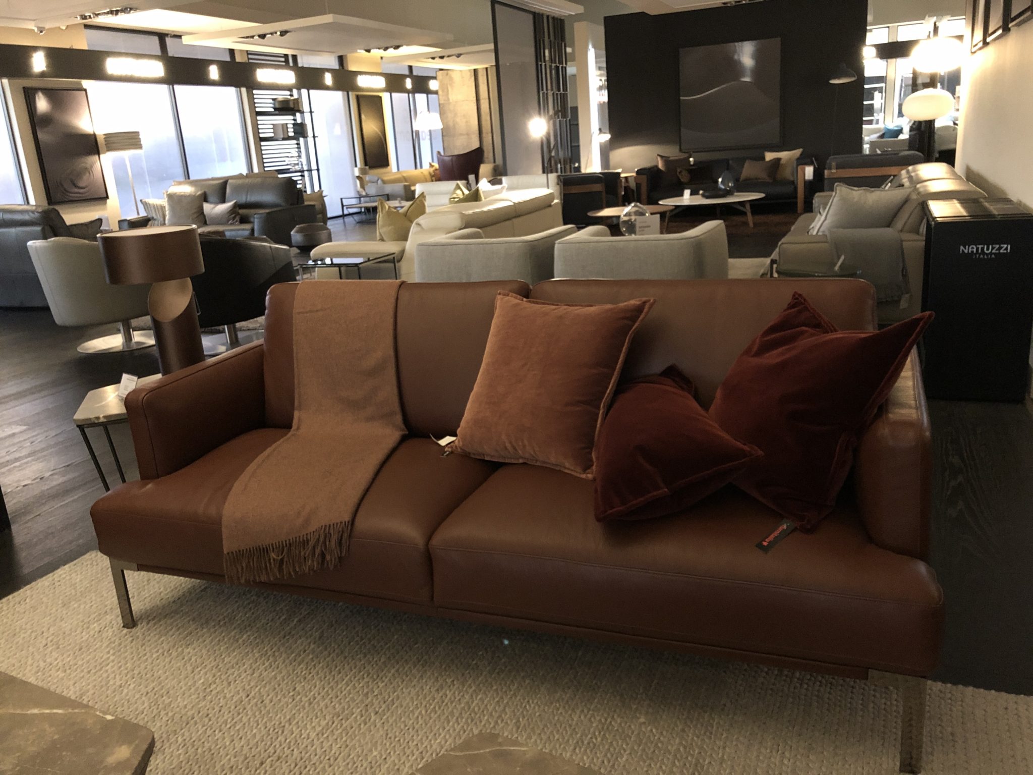 Natuzzi Italia Estro Sofa - Furnitalia | Contemporary Italian Furniture Showroom