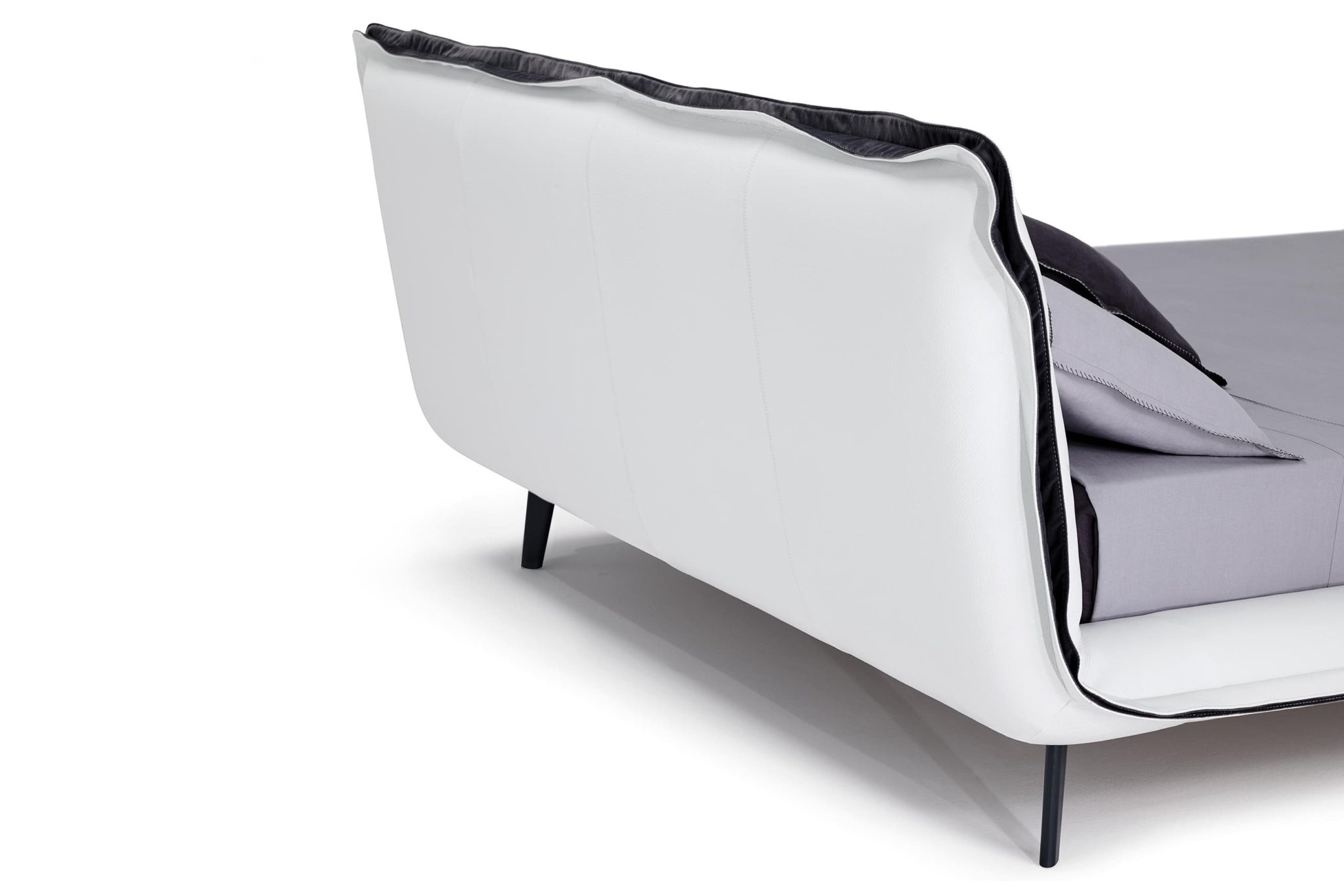 Natuzzi Italia Piuma Bed - Furnitalia | Dreamlike Softness with Bold Signature Ruffle Detail