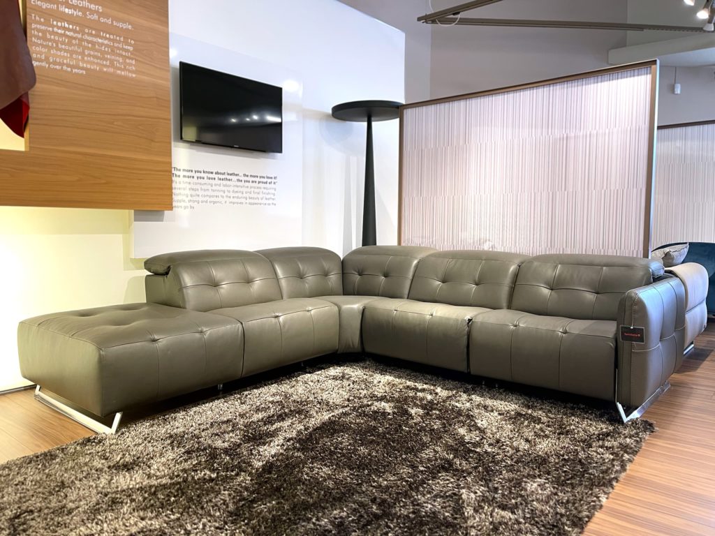 Estro Milano New Triumph Sectional - Furnitalia | Contemporary Italian ...