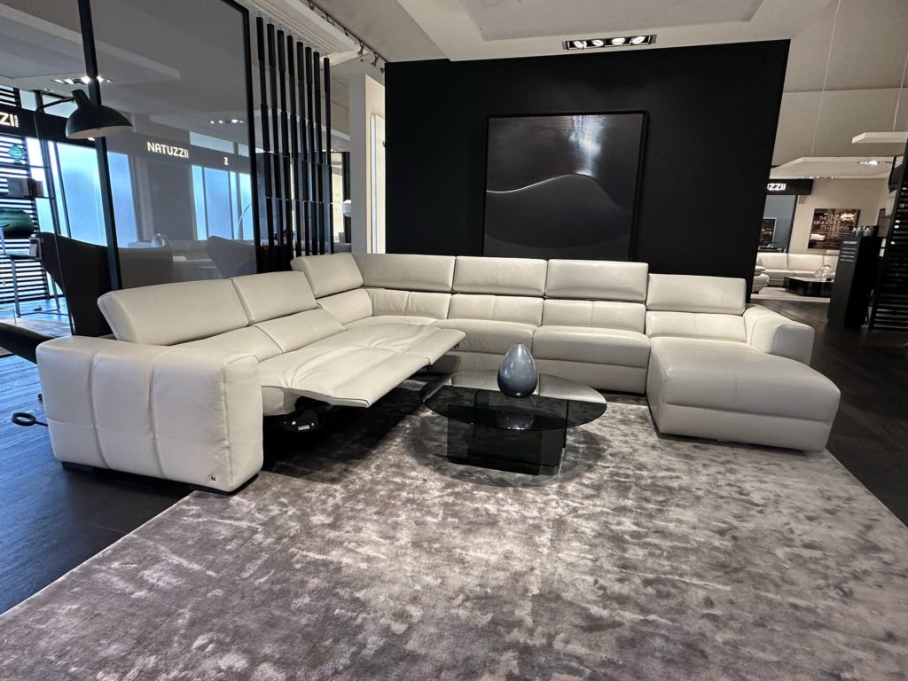 Natuzzi Italia Balance 6pc Sectional - Furnitalia | Contemporary Italian Furniture Showroom