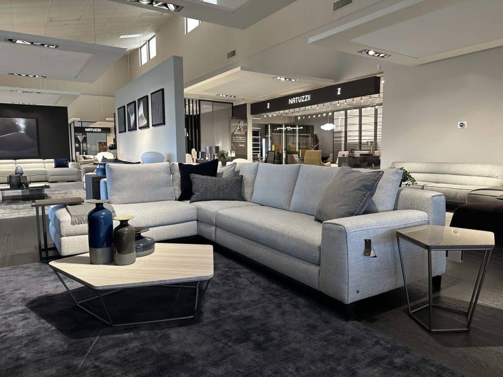 Natuzzi Italia Leaf Sectional 3pc - Furnitalia | Sculptural Versatility ...
