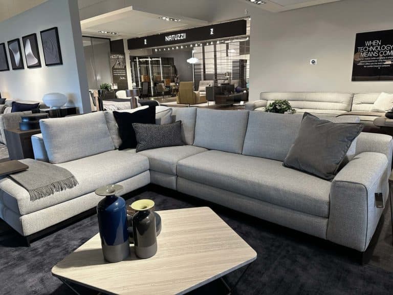 Natuzzi Italia Leaf Sectional 3pc - Furnitalia | Sculptural Versatility ...