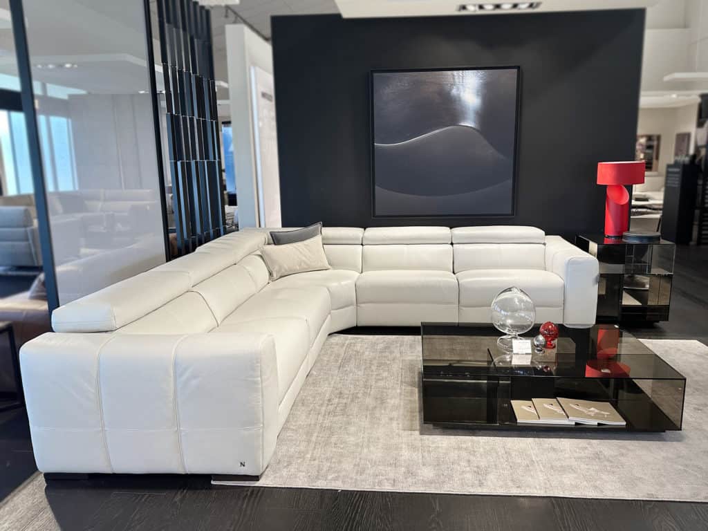 Natuzzi Italia Balance Power Sectional 5pc - Furnitalia | Luxurious ...