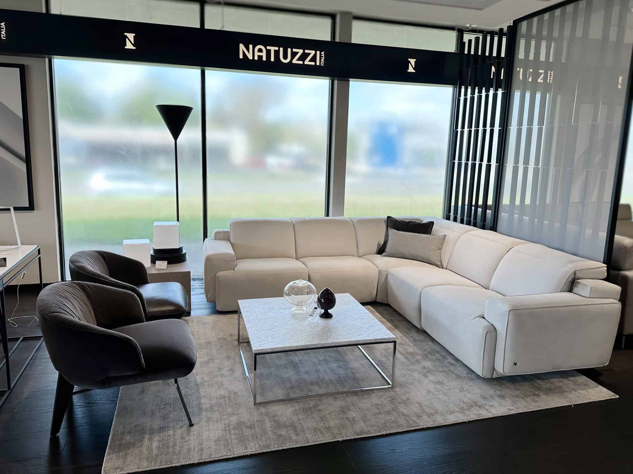 Natuzzi Italia Iago Power Reclining Sectional 5pc - Furnitalia ...